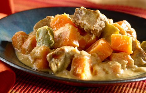 Carne al curry estilo caribeño